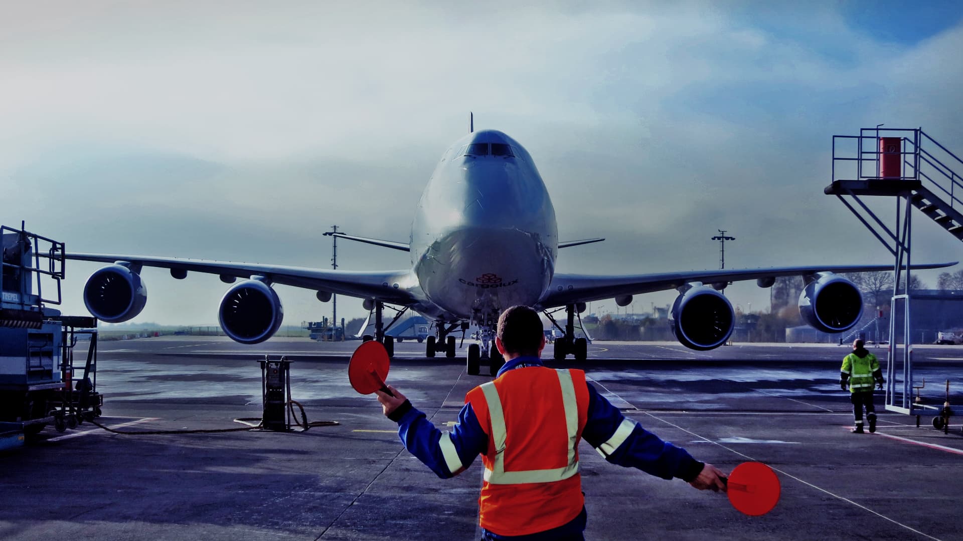 Next Level Air Charter Service Global Airlift Solutions Ltd.